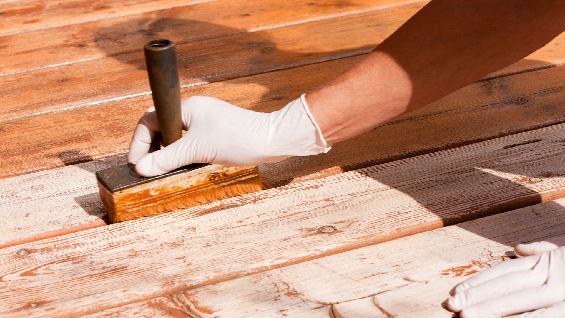 Essential Deck Staining Guide for Lasting Beauty – The Ultimate Deck Shop